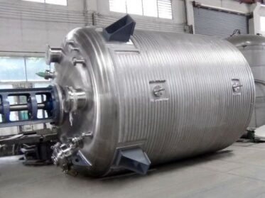Chemical Reaction Vessels - Chemical Machinery Manufacturer